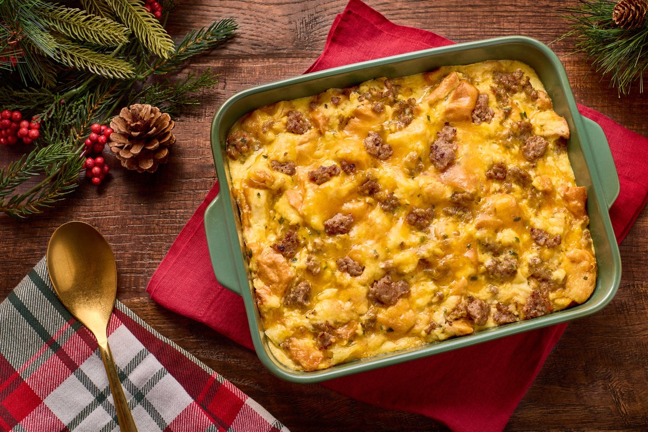 Cheesy Breakfast Bread Pudding | Smithfield