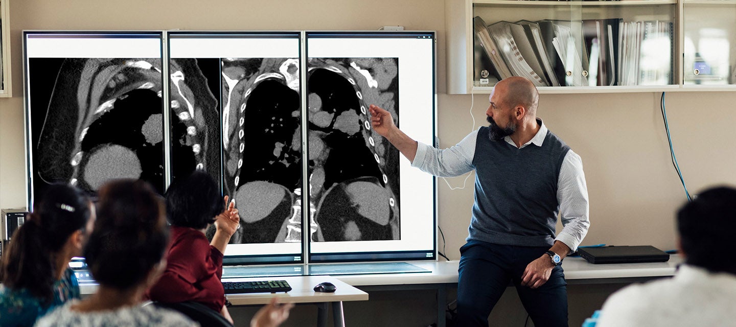 Shoulder Q & A with radiologist Dr Justin Roebert | I-MED Radiology Network