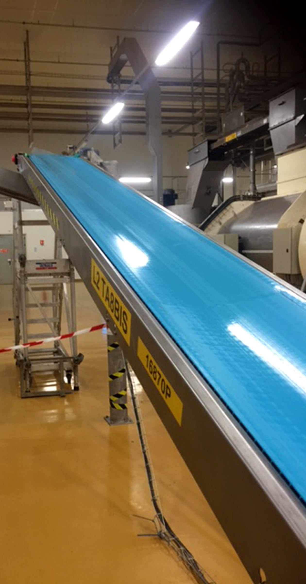 ThermoDrive trough conveyor belts | Intralox