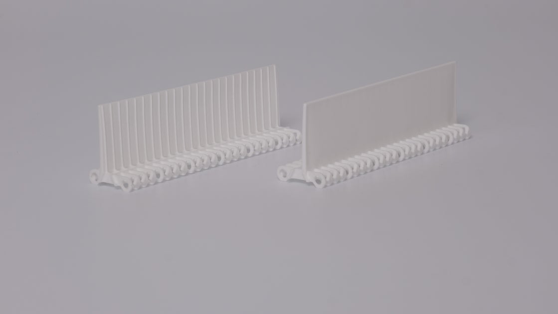Series 100 Streamline/No-Cling Flights | Belt Finder | Intralox