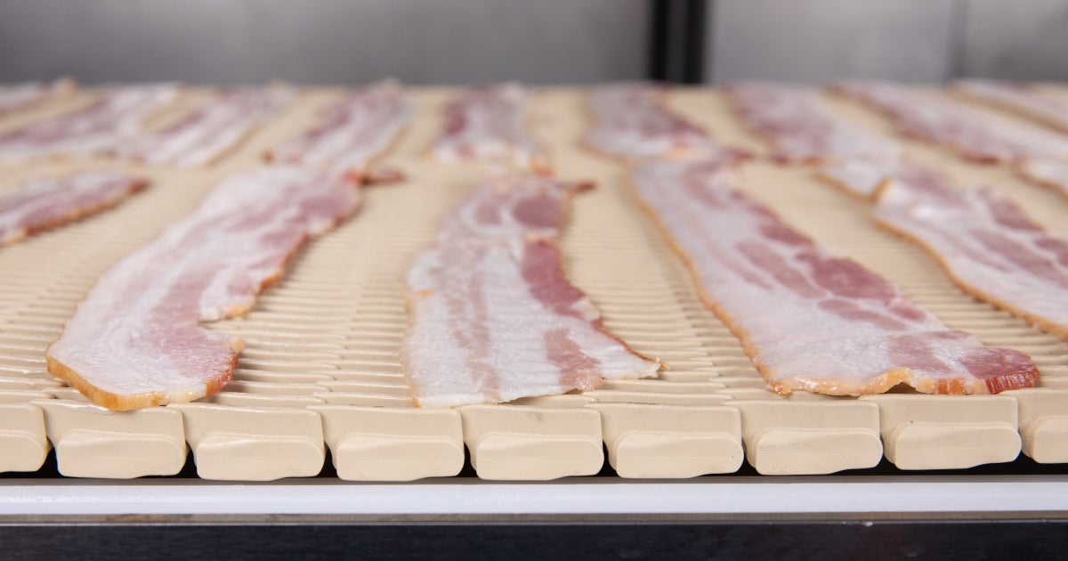 Series 900 Raised Rib Heavy-Duty Edge | Intralox