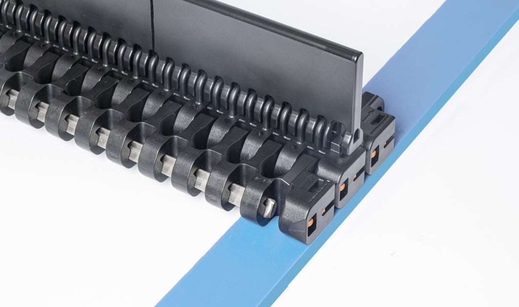 Series 1750 Urethane Wearstrip | Belt Finder | Intralox