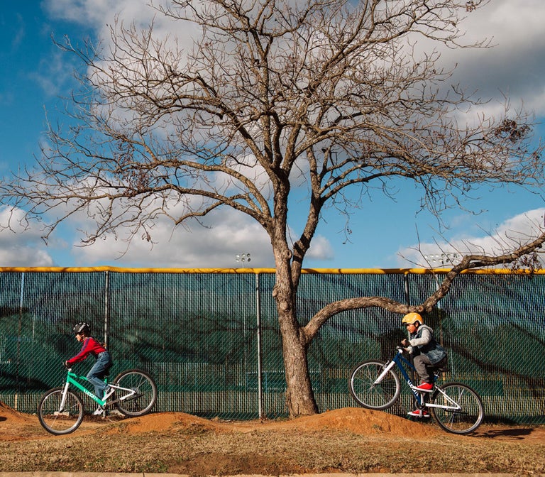 8 Ideas for Screen‑Free Week | woom Activity Guide