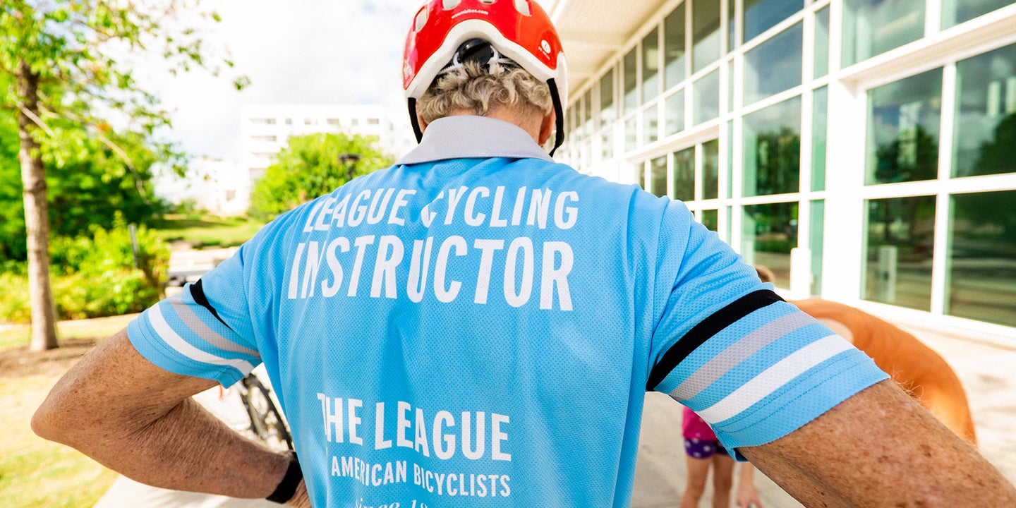 How to Teach a Kid to Ride a Bike | woom Guide