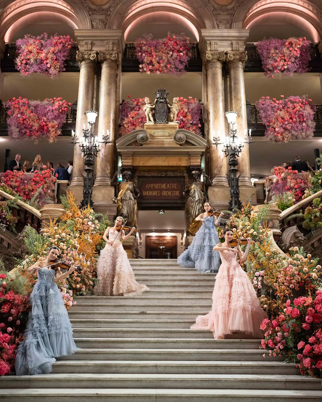 What We Know About *That* $59 Million Dollar Wedding | Savoir Flair