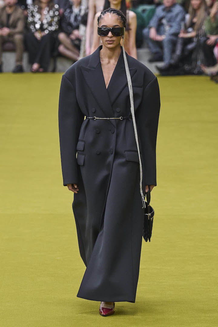 Gucci Tours Its Best Hits in an Archival Revival Show | Savoir Flair