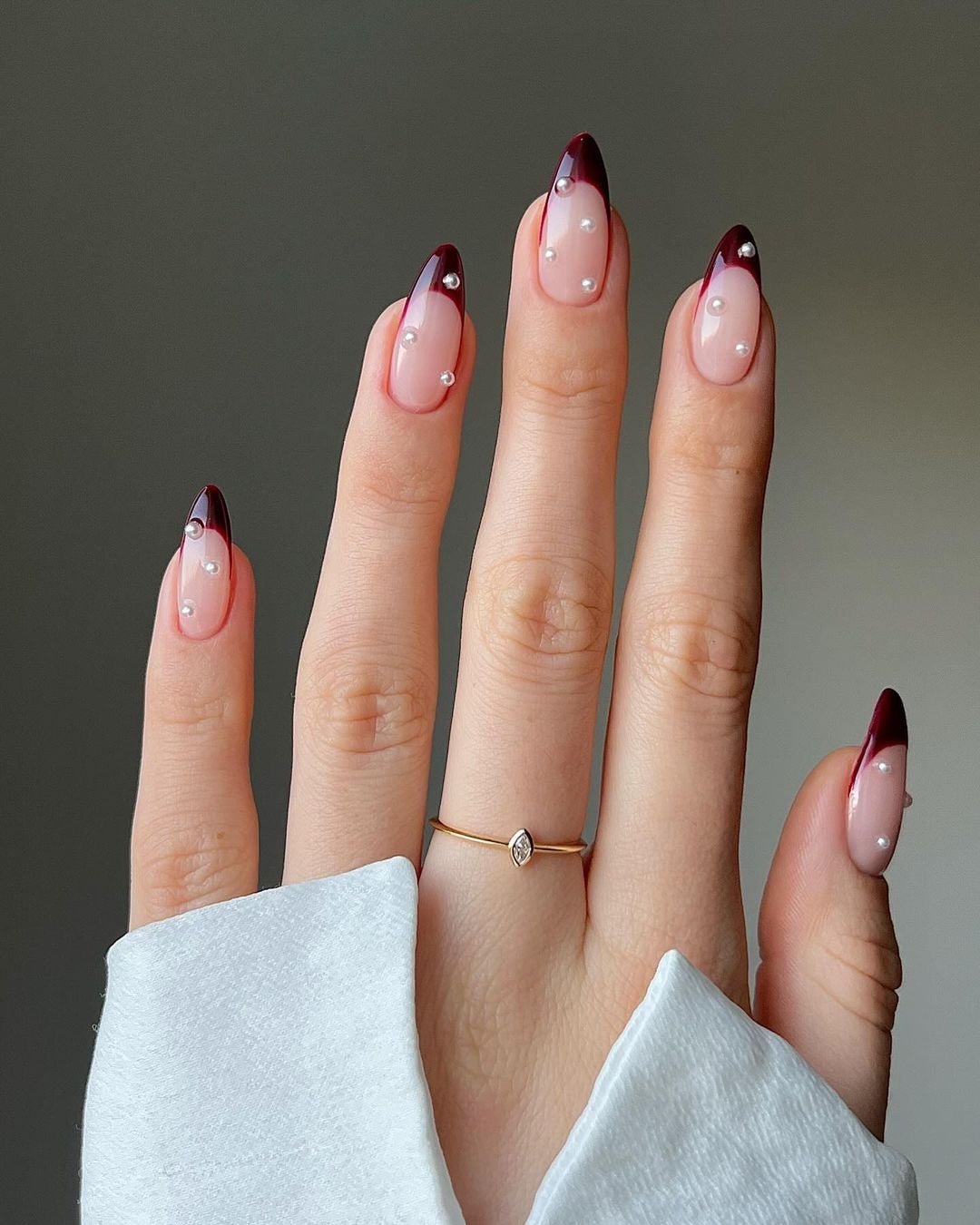 45 Festive Nail Art Designs to Perfectly Polish Every Holiday Look ...