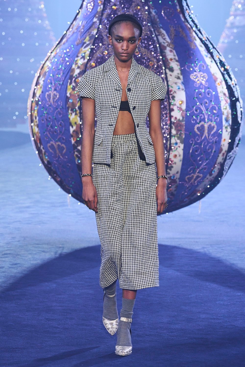 Dior Channels the Spirit of Three French Muses for Fall/Winter 2023 ...