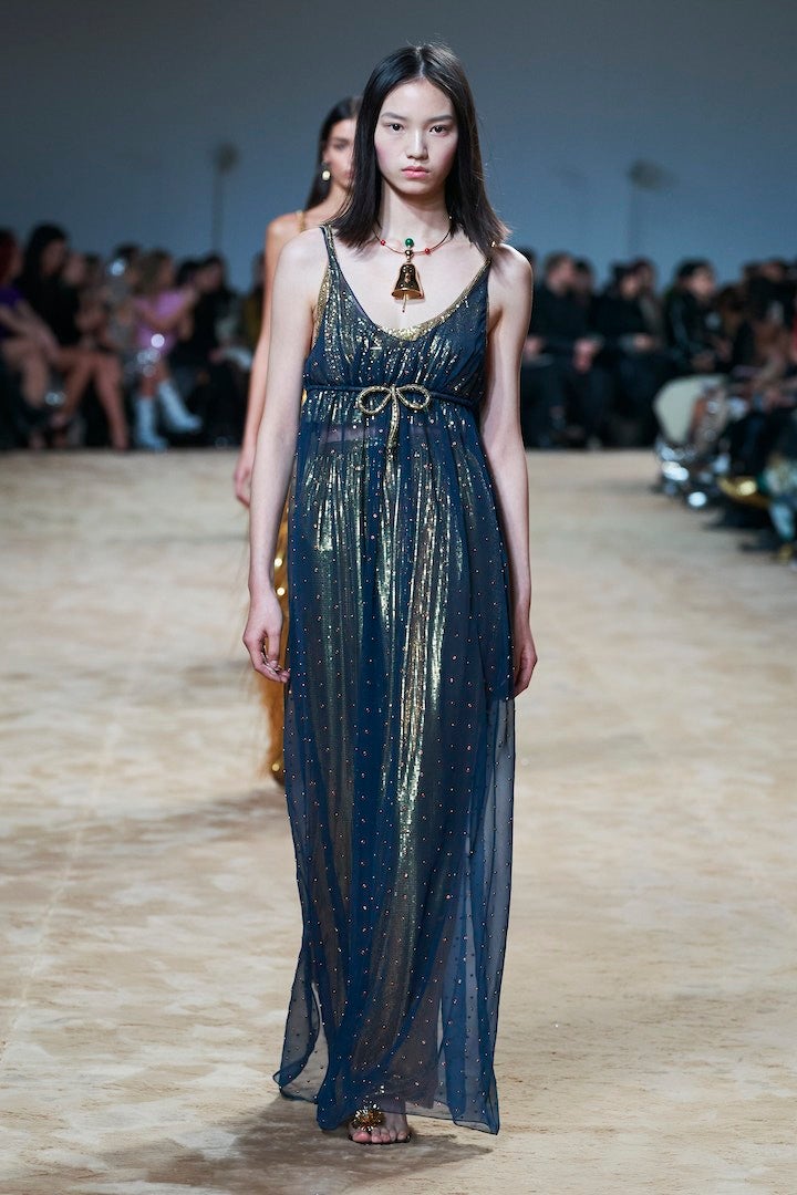 The Past and Future Collide at Paco Rabanne Fall/Winter 2023 | Savoir Flair