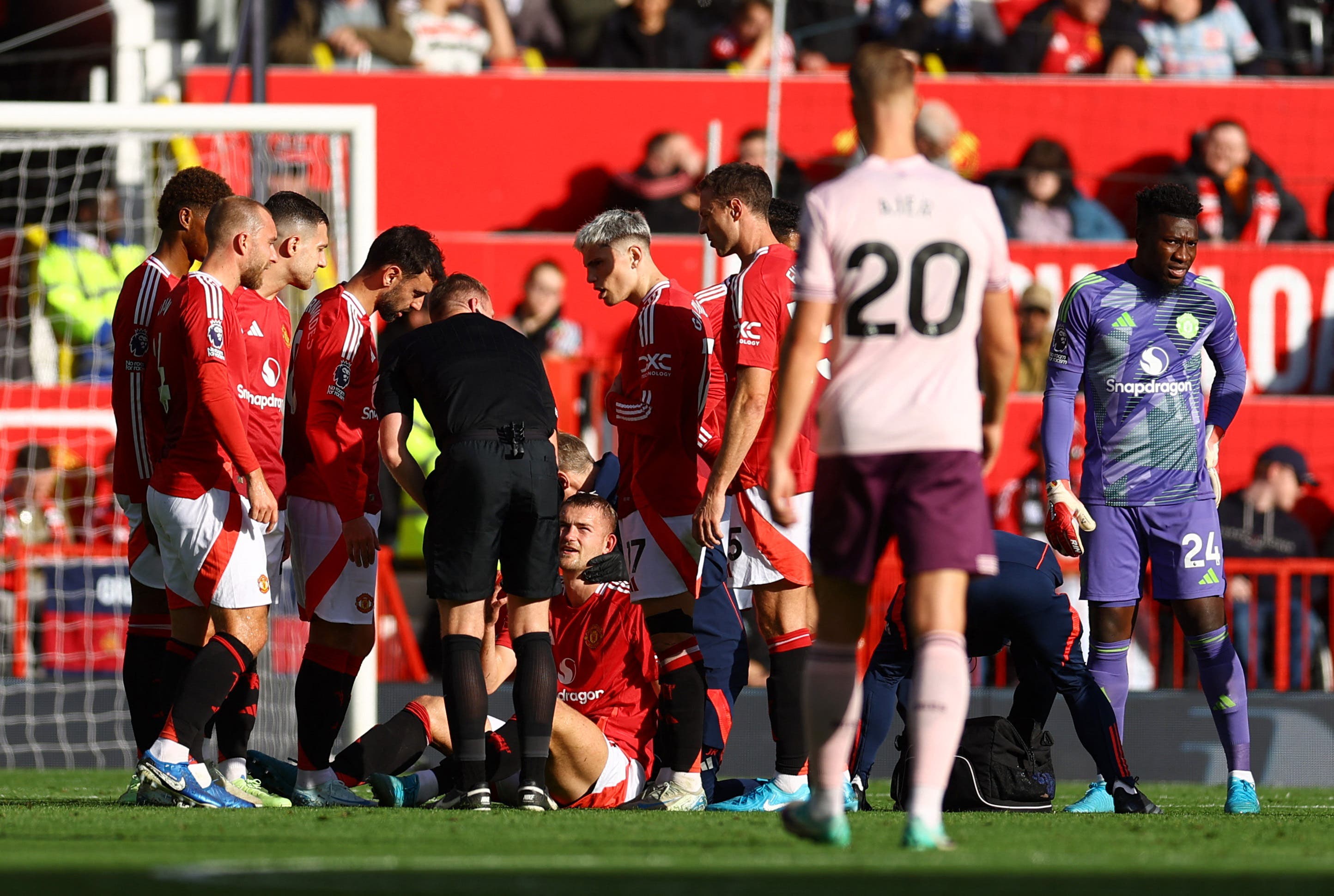 (PHOTOS) Matthijs De Ligt's Bloody Injury | beIN SPORTS