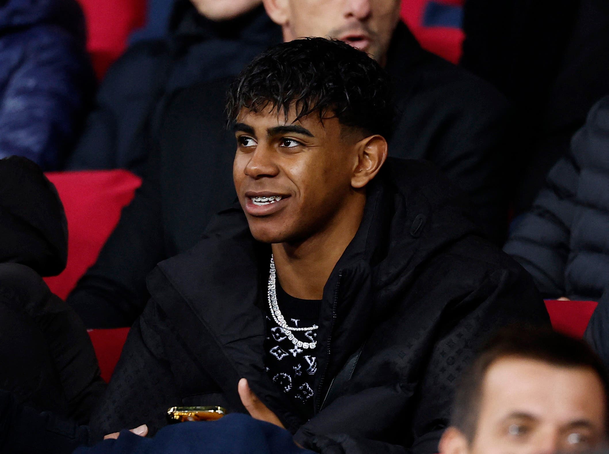 Lamine Yamal Returns From Dubai With Good News for FC Barcelona | beIN ...