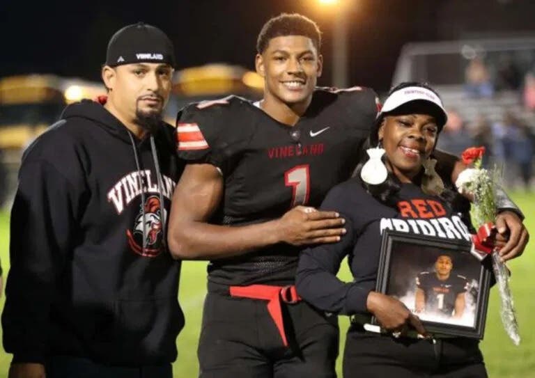 Isiah Pacheco: From Tragedy to the Pursuit of a Third Super Bowl ...