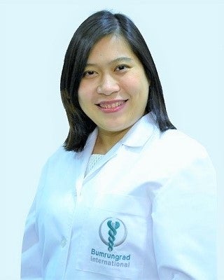 Dr. Rapeephan Rattanawongnara Maude|Bumrungrad International Hospital