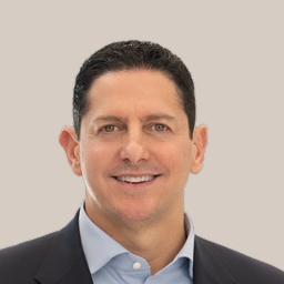 Our leaders | Edwards Lifesciences