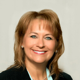 Our leaders | Edwards Lifesciences