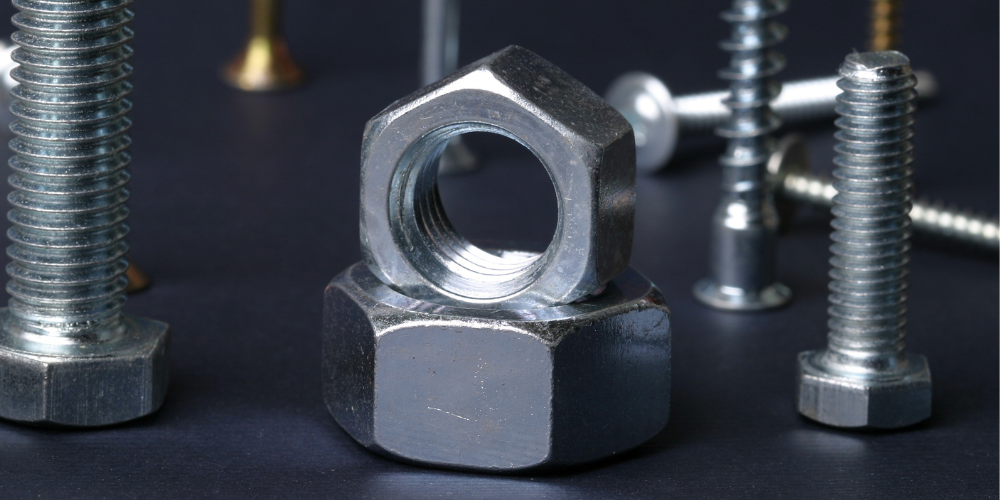 ¿Qué variedades de roscas hay y cómo aplicar el fijador? - Kramp