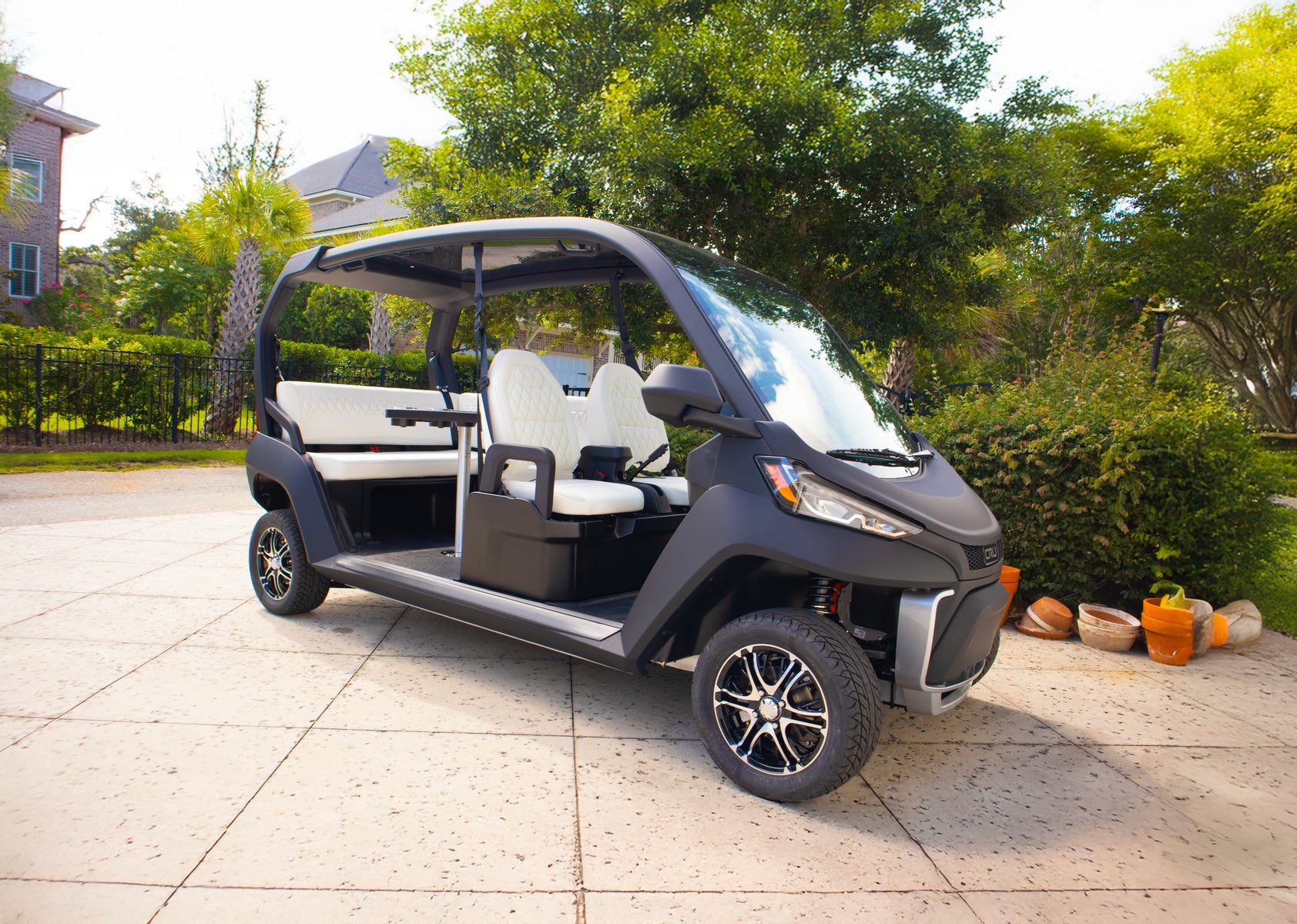 Onward CRU Passenger Specifications, Dimensions | Club Car