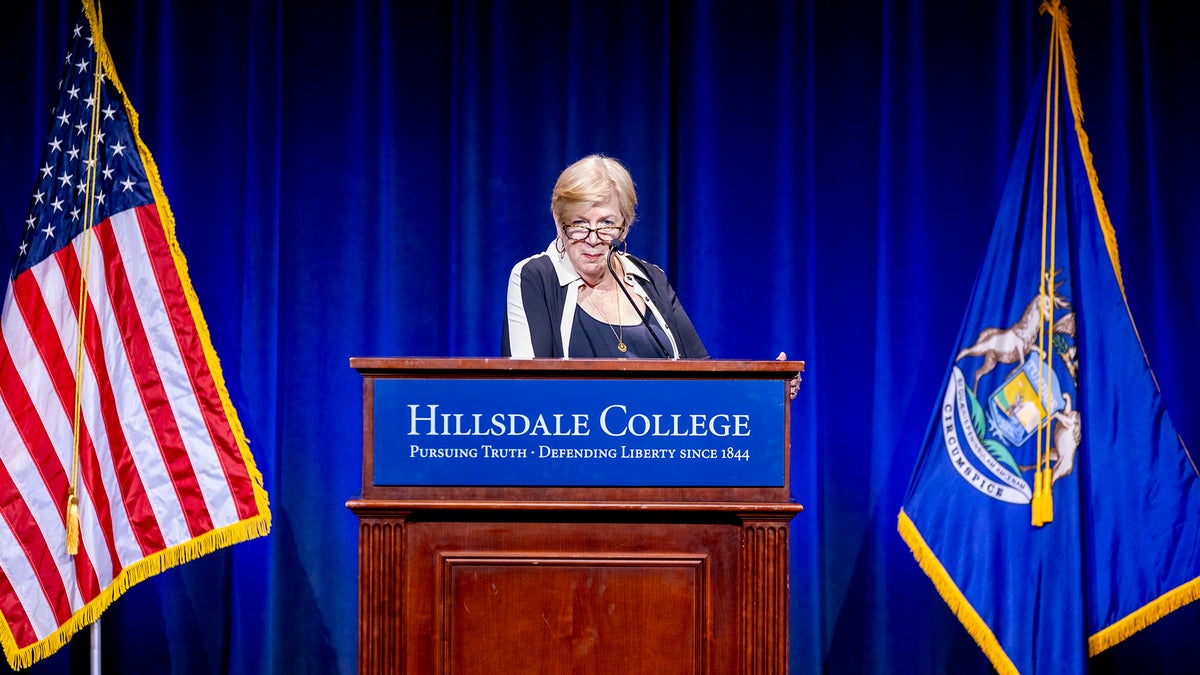 The Art of Disguise | Hillsdale College Freedom Library