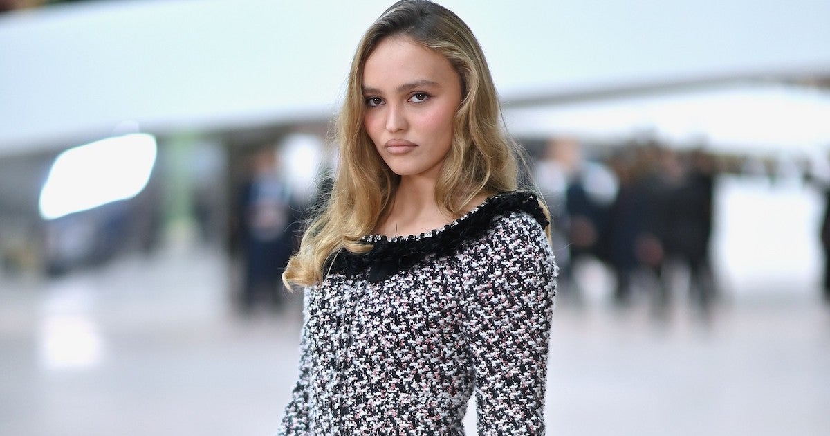 Lily-Rose Depp po Nosferatu míří znovu do temnoty | Vogue CS