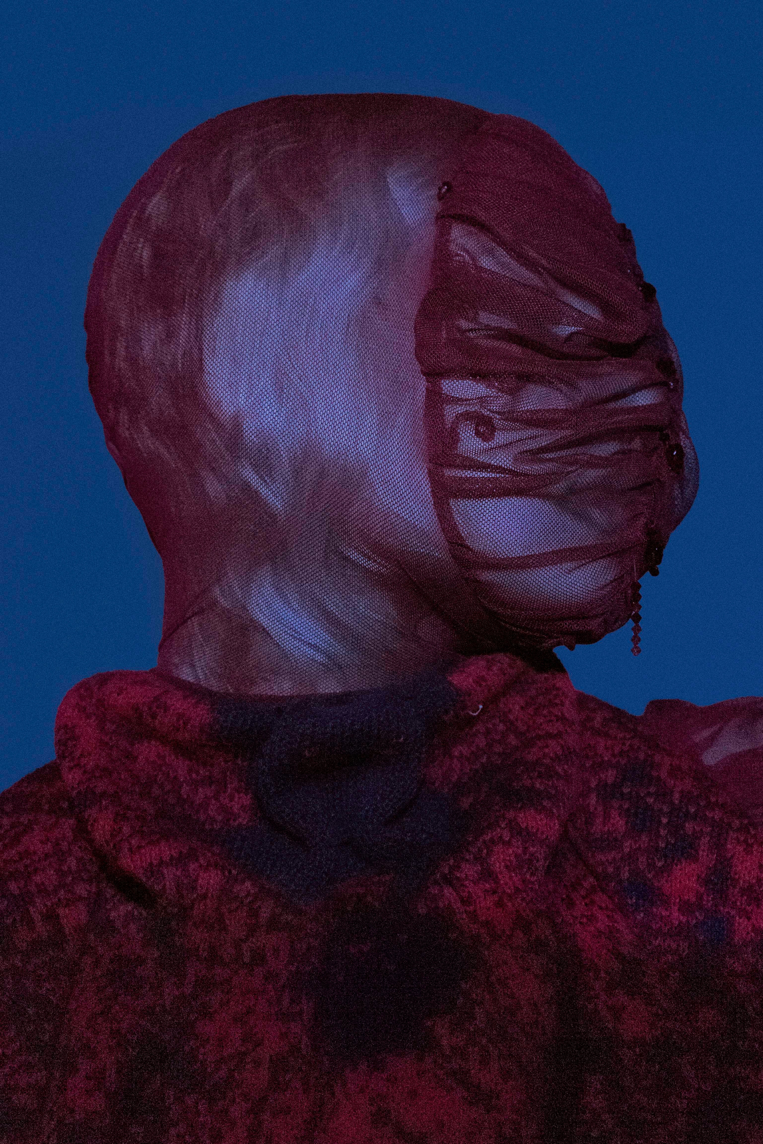 Show závěrečných prací módních talentů na Designbloku ukázala mimo jiné ...