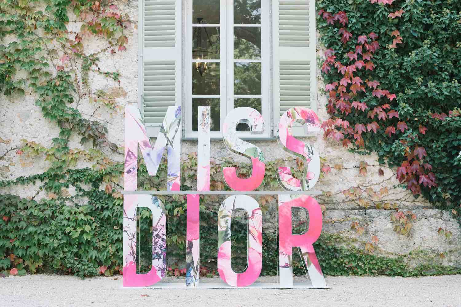 Dvanáct tváří Miss Dior | Vogue CS