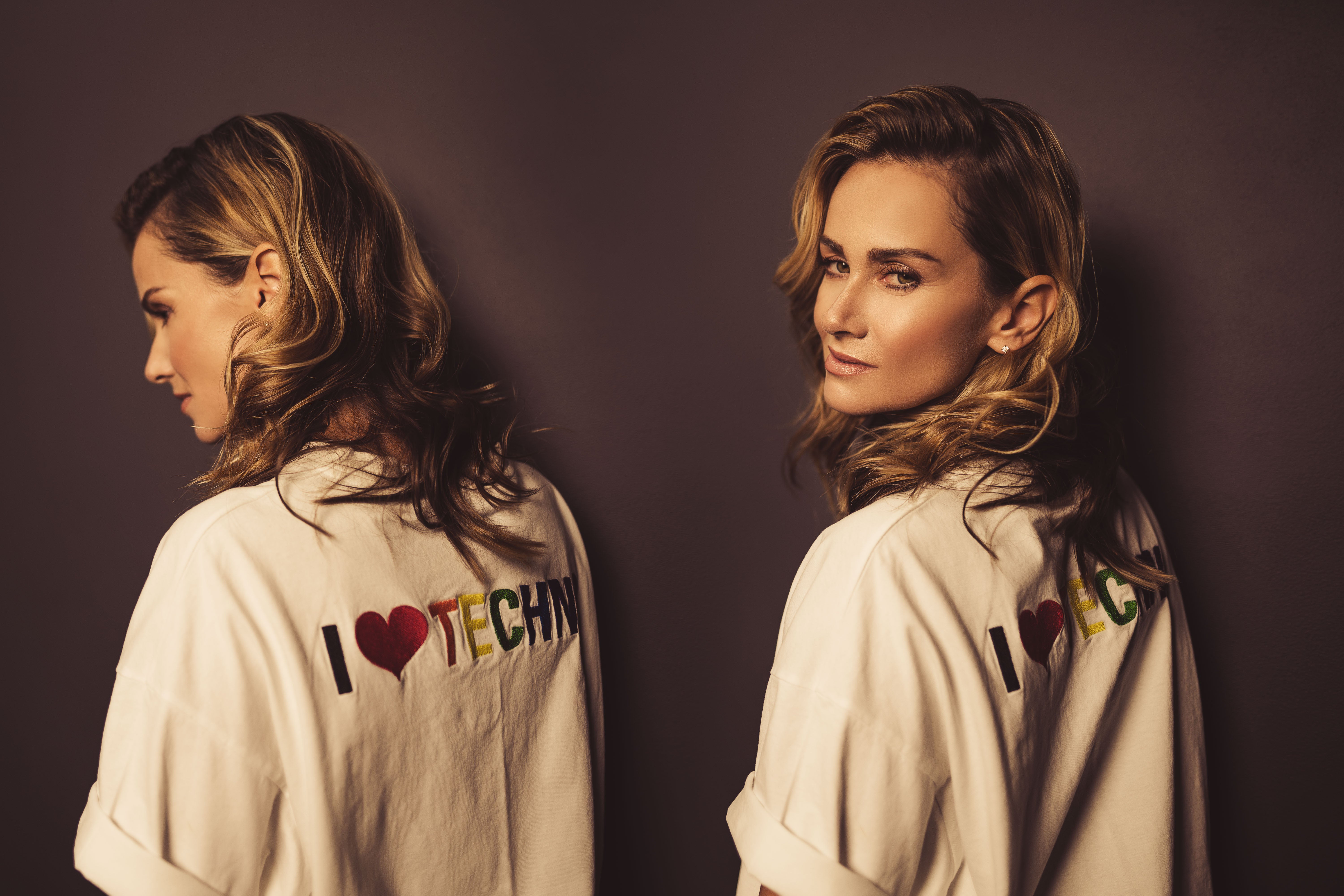 DJ Lucca a DJ Neomi: Žena za mixážním pultem přitahuje pozornost | Vogue CS