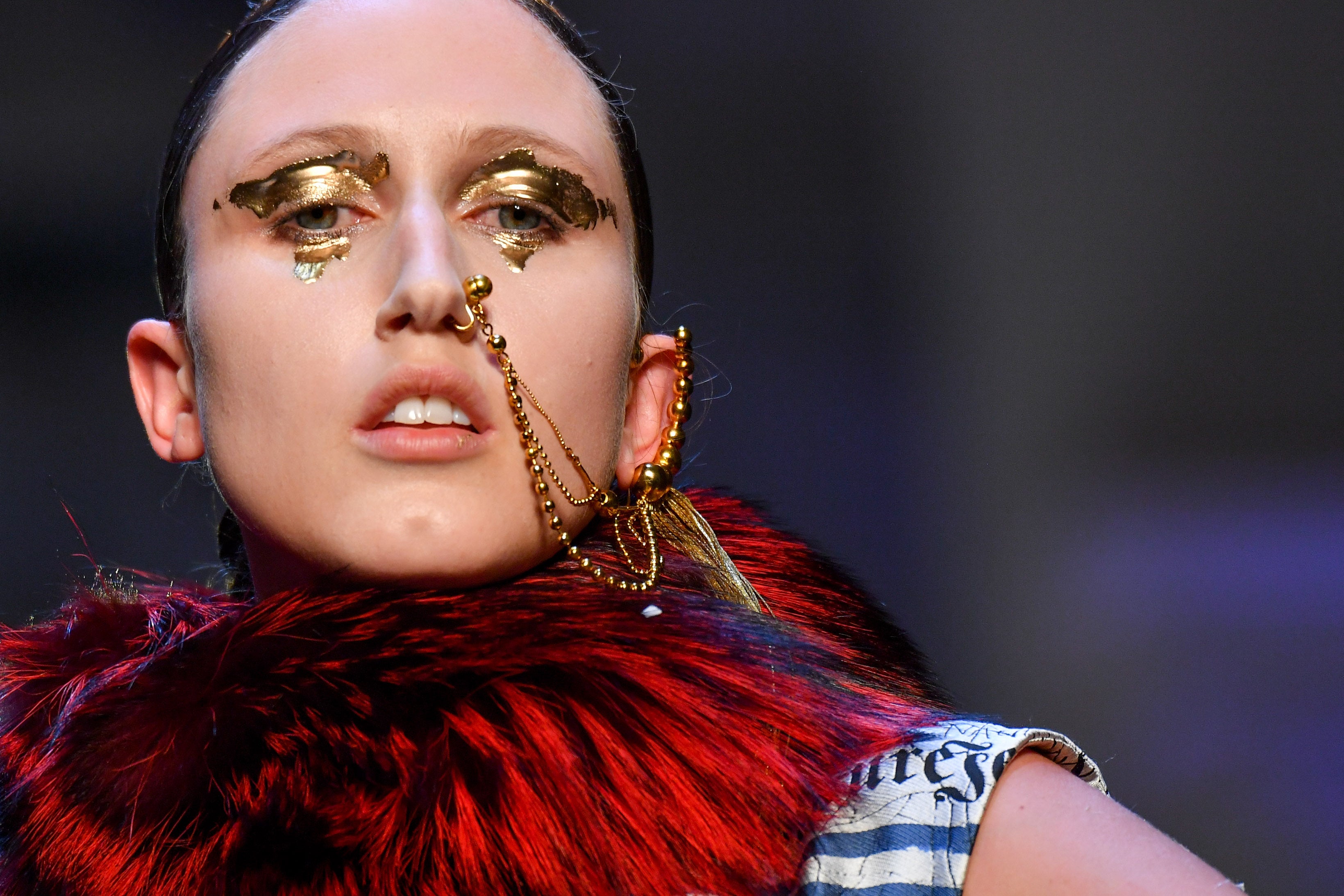 Anna Cleveland a jejích 75 fashion momentů | Vogue CS