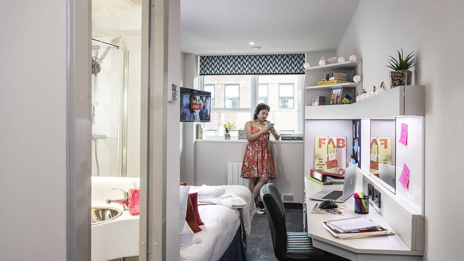 Student accommodation and prices | Leeds Beckett University ISC