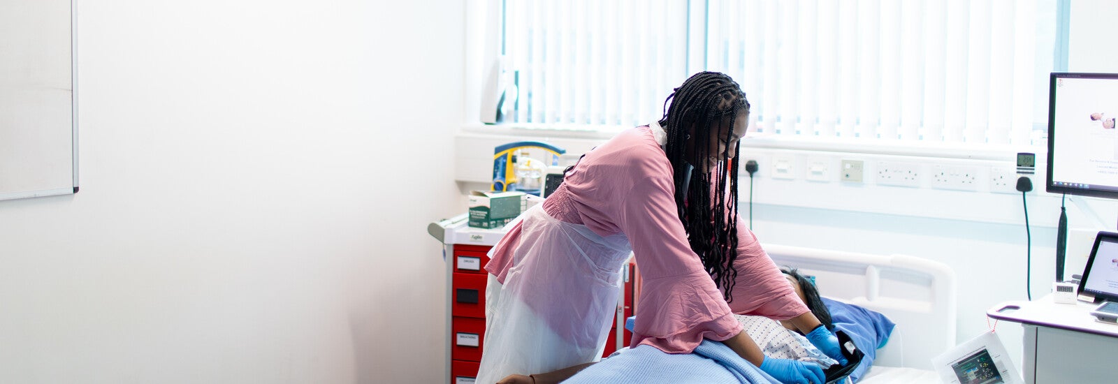 University of Huddersfield International Study Centre | Study Abroad in UK