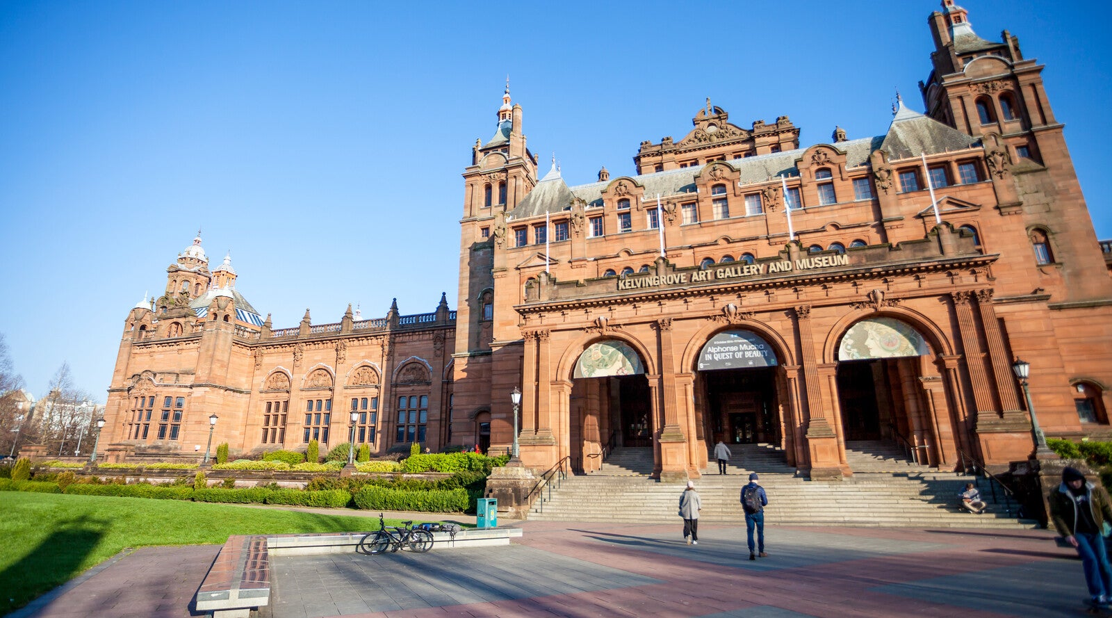 Scotland's culture: sports, food, higher education, and traditions