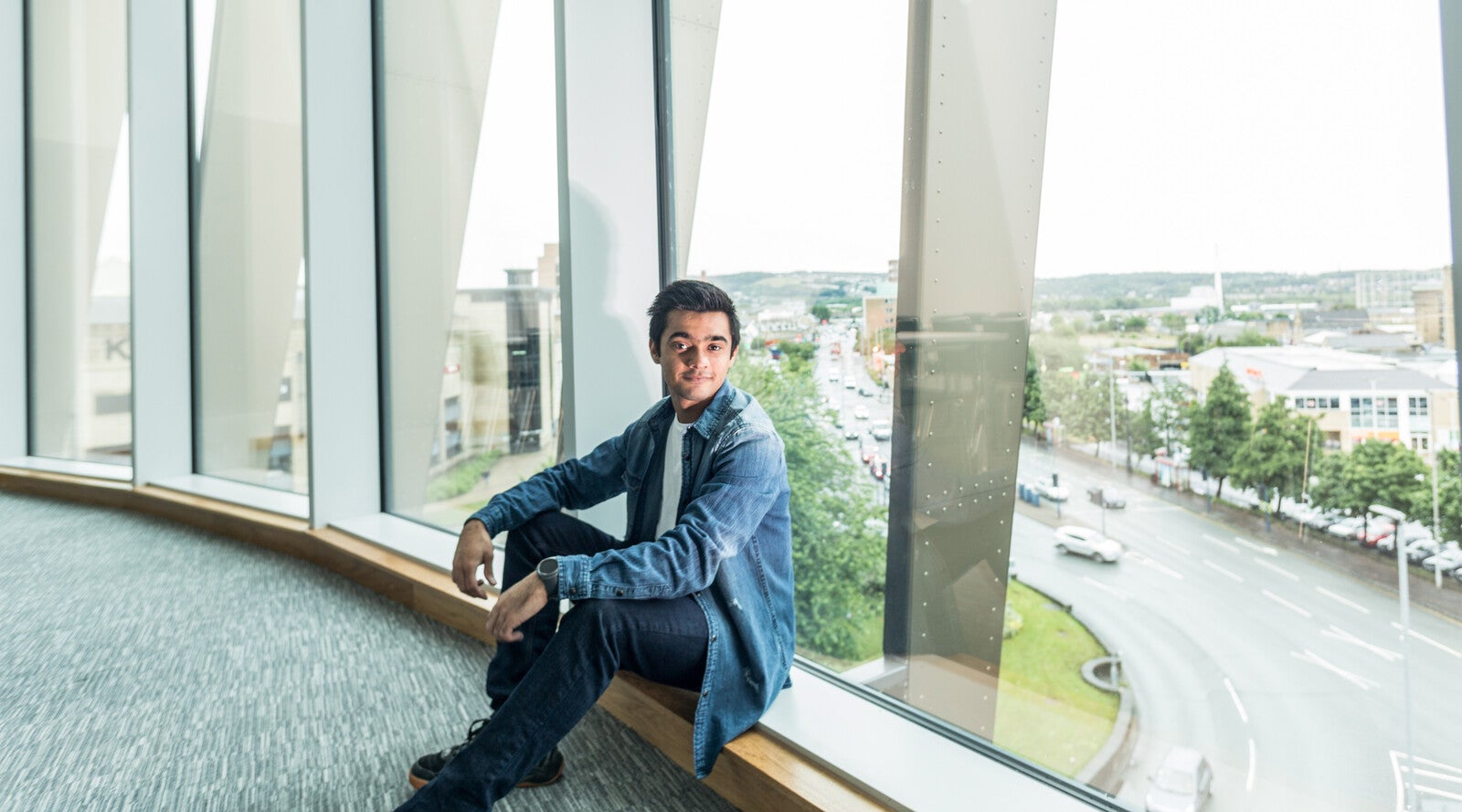 Student life and campus facilities | University of Huddersfield ISC