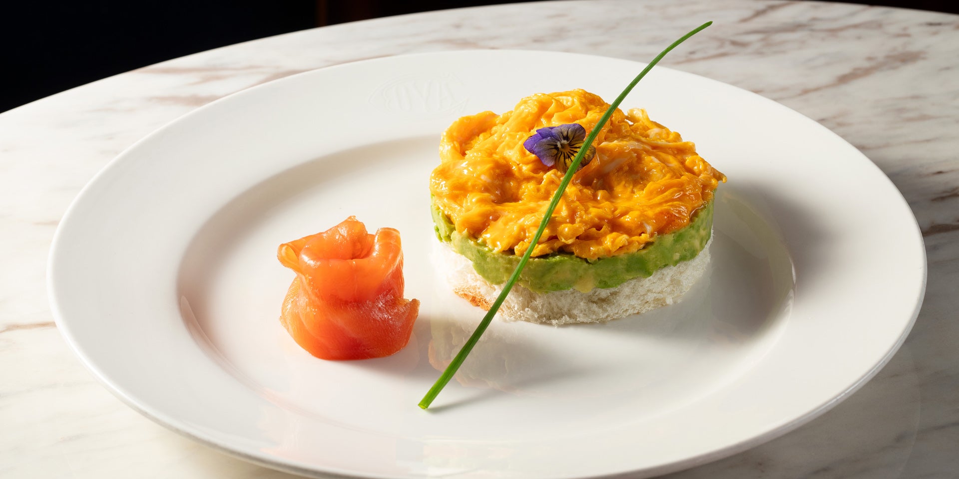 COVA Pasticceria & Caffetteria | LANDMARK