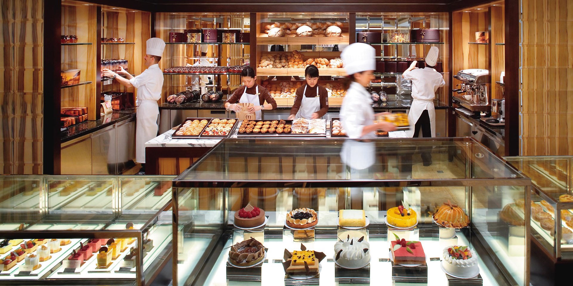 The Mandarin Cake Shop | LANDMARK