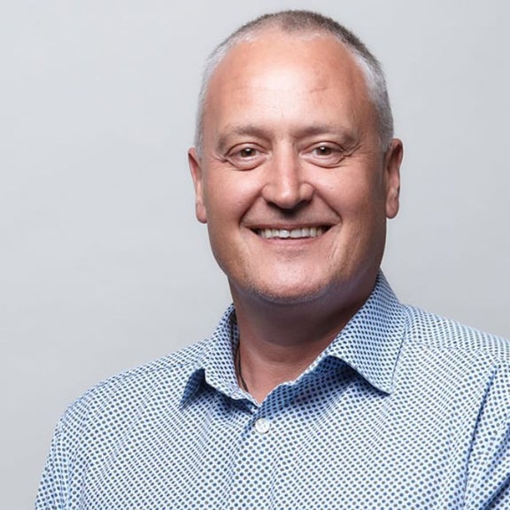 Dr Glenn Coltman