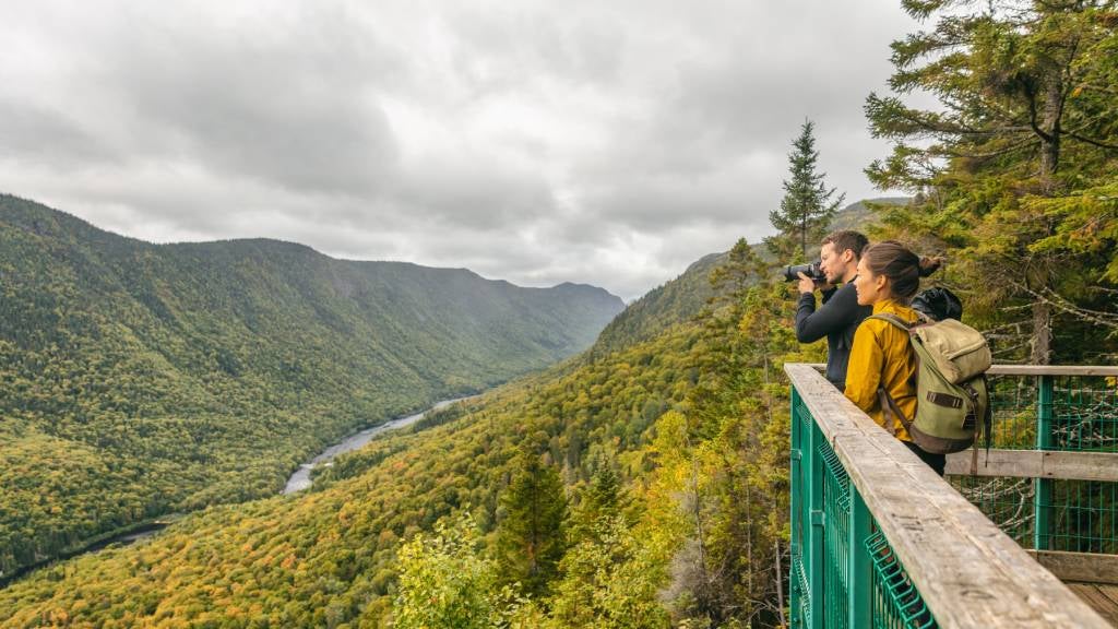 6 scenic Canadian trip ideas | North Cover