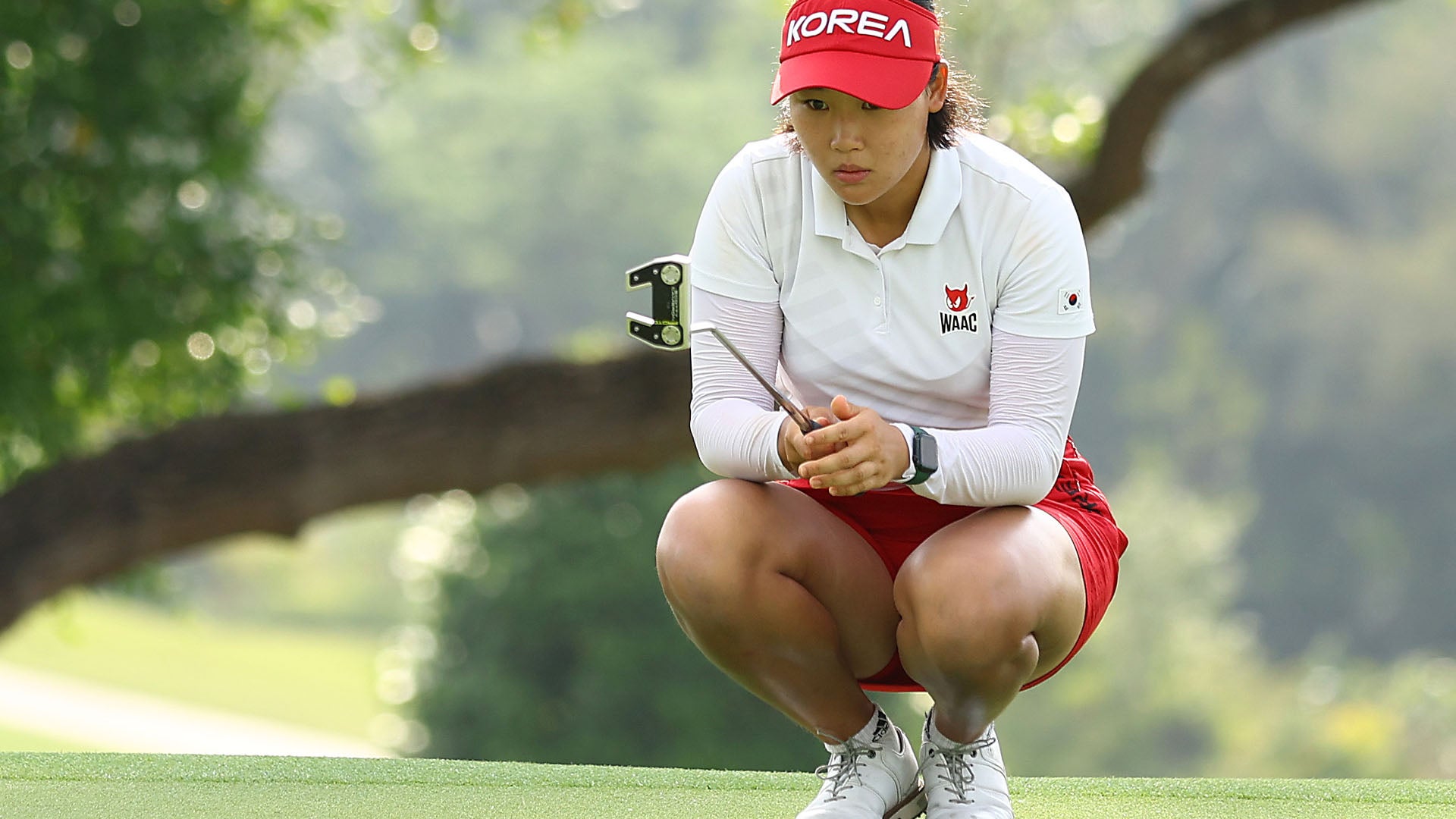 Minsol Kim in pole position after round one at Singapore Island