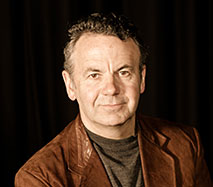 Meet multi-talented writer and performer Michael Veitch