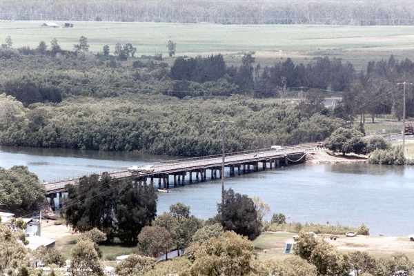 Backward Glance: David Low Way – a significant coastal road on the ...