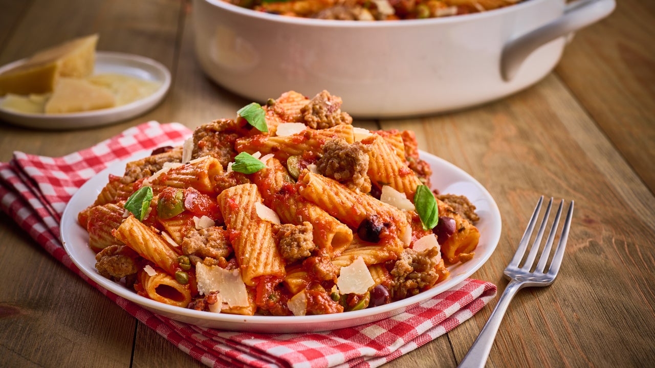 Rigatoni Calabrese with Toscano Ground Sausage | Carando