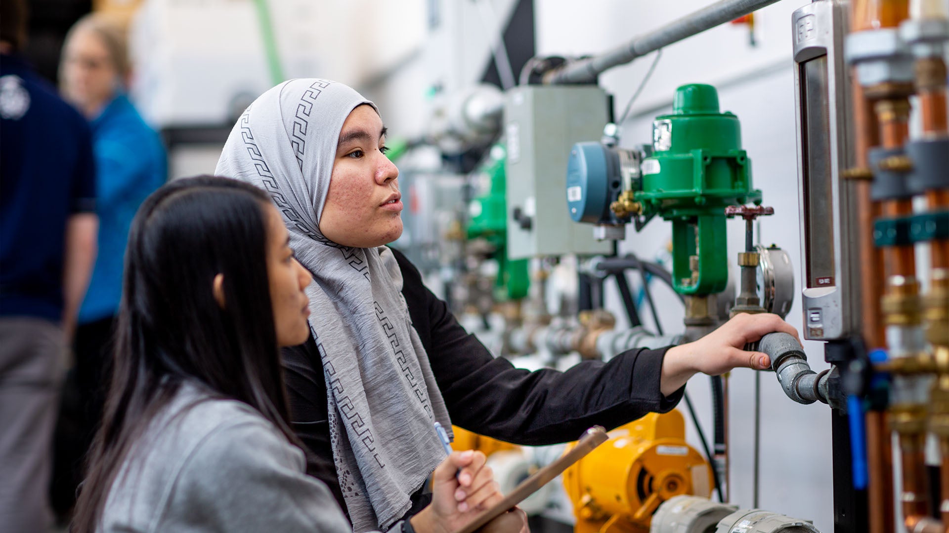 Petroleum Engineering Tech