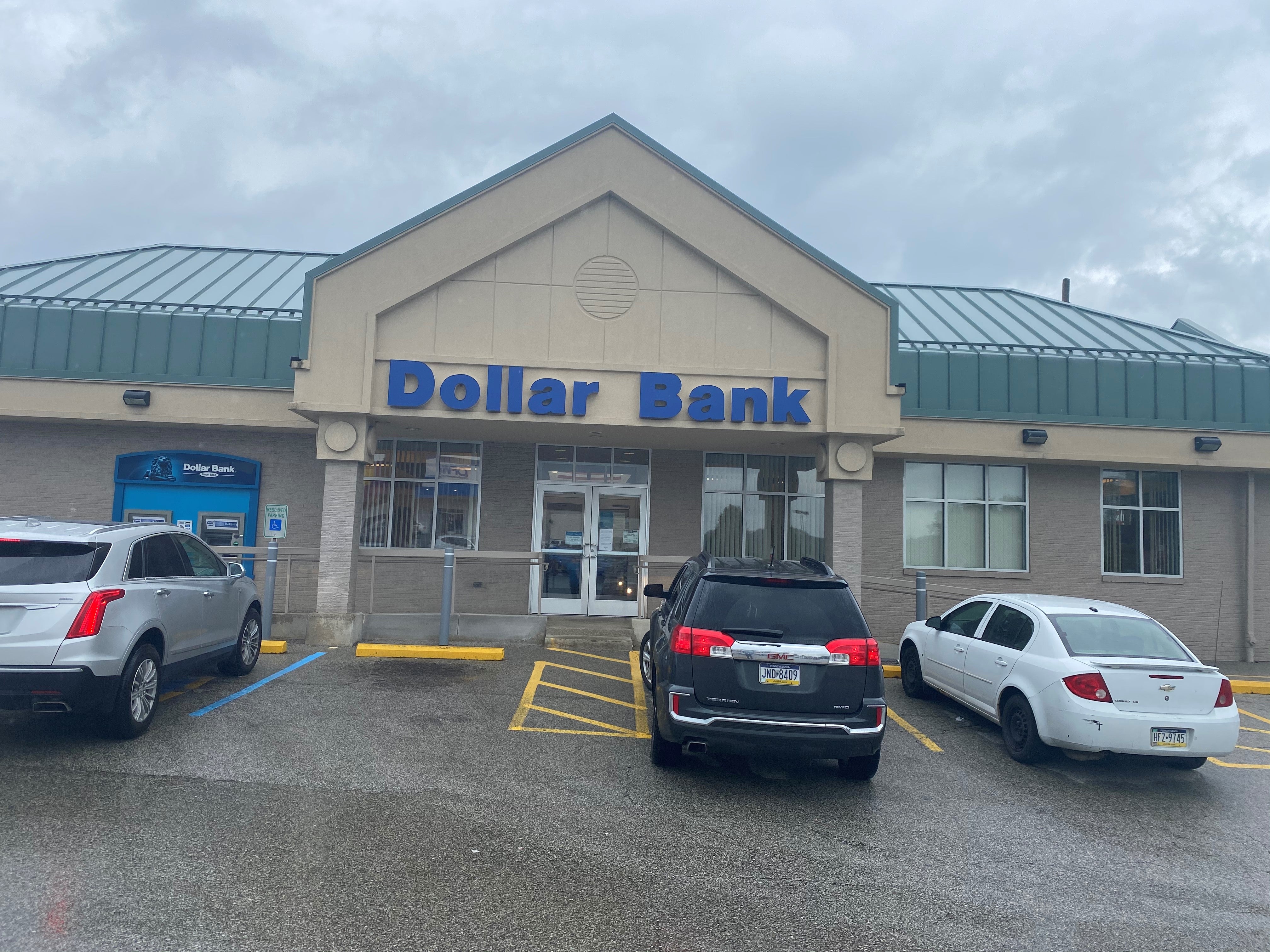 Penn Hills Office | Pittsburgh, Pennsylvania | Dollar Bank