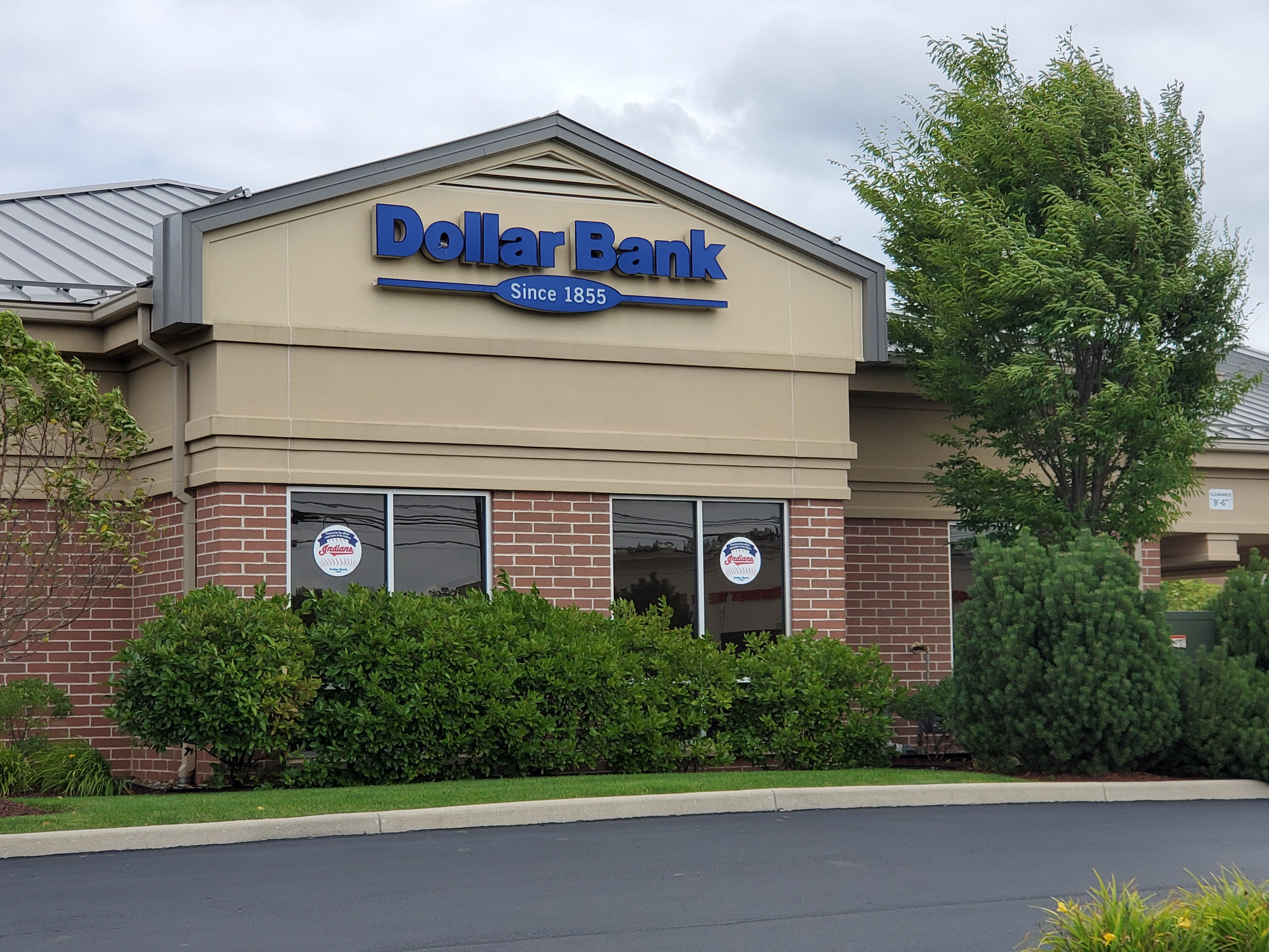 Avon Office & Loan Center | Avon, Ohio | Dollar Bank