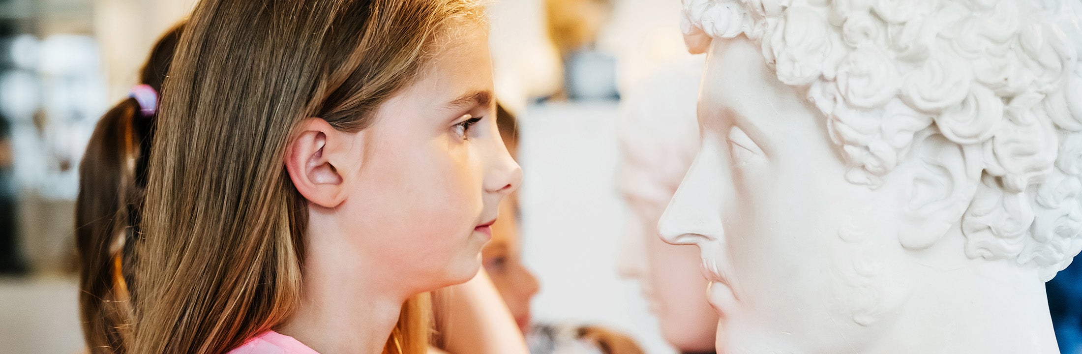 Learn about impactful historical events - Vrije Universiteit Amsterdam