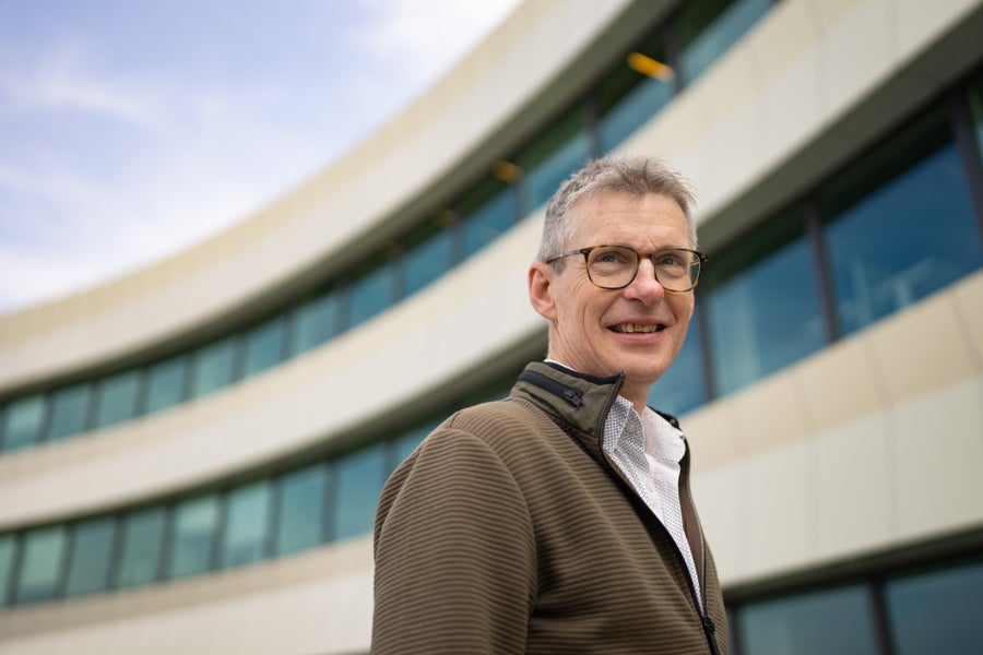 Prestigieuze rol VU-hoogleraar Bart van den Hurk in VN-klimaatpanel ...