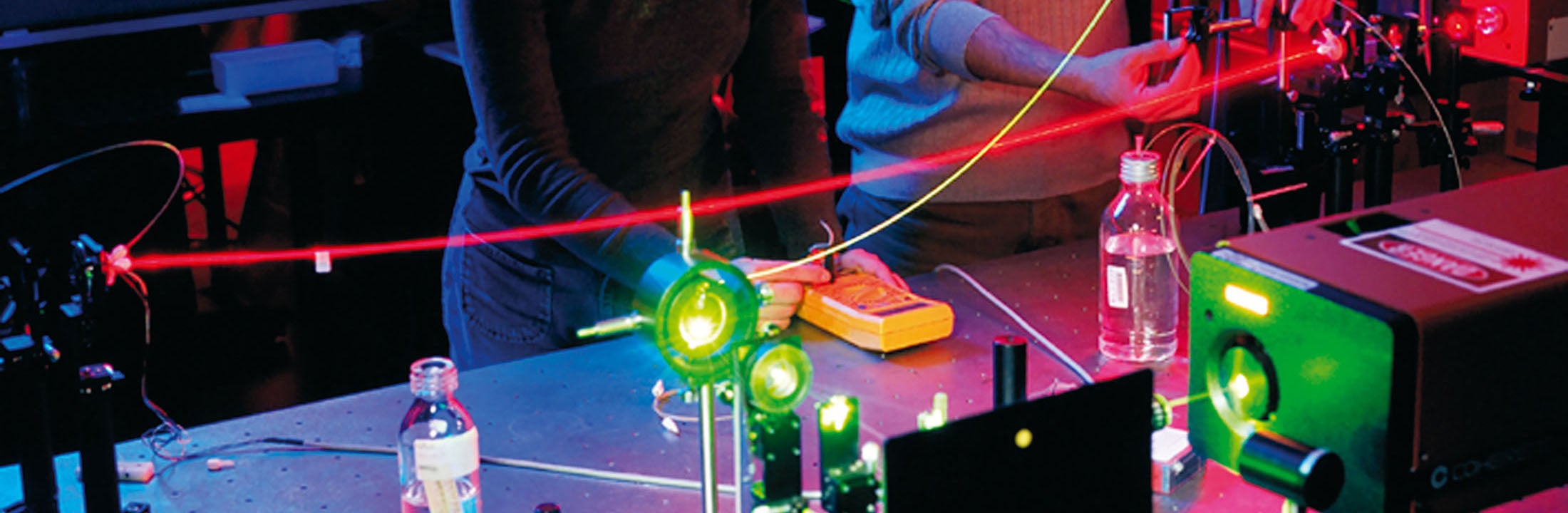 Institute for Lasers, Life and Biophotonics Amsterdam (LaserLaB ...