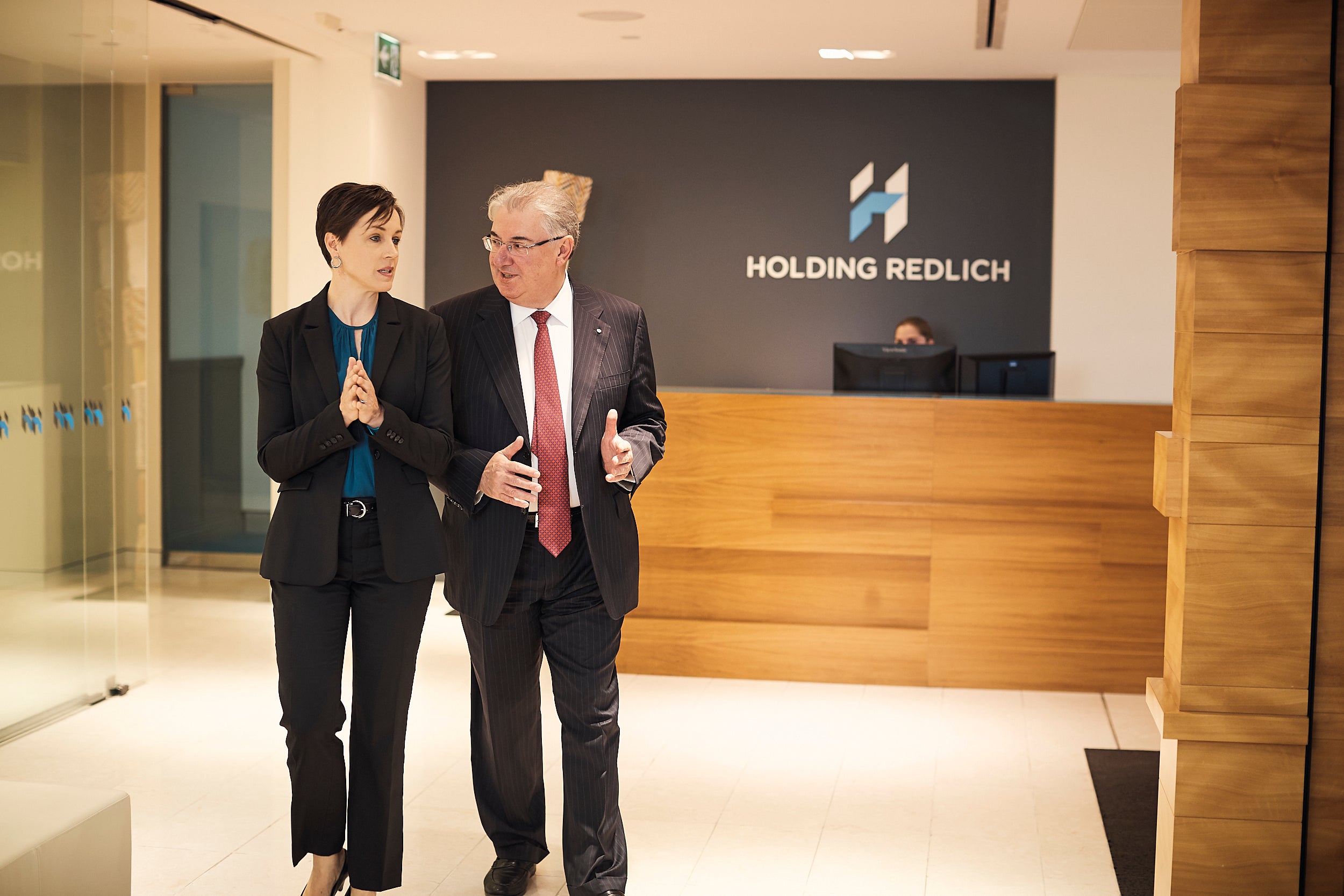 Corporate & Commercial Law - Holding Redlich Lawyers - Melbourne Sydney ...