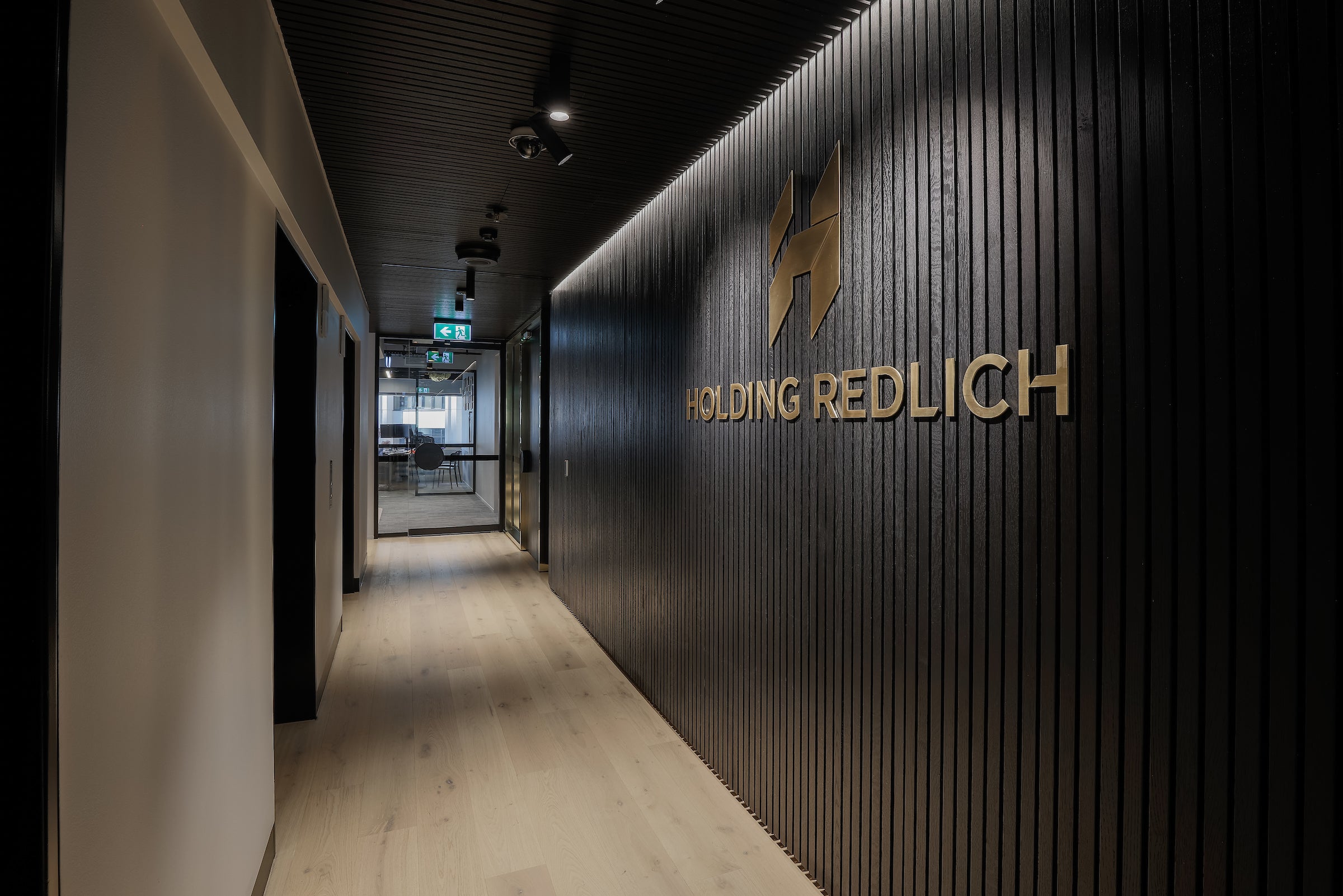 Working at Holding Redlich Working at Holding Redlich